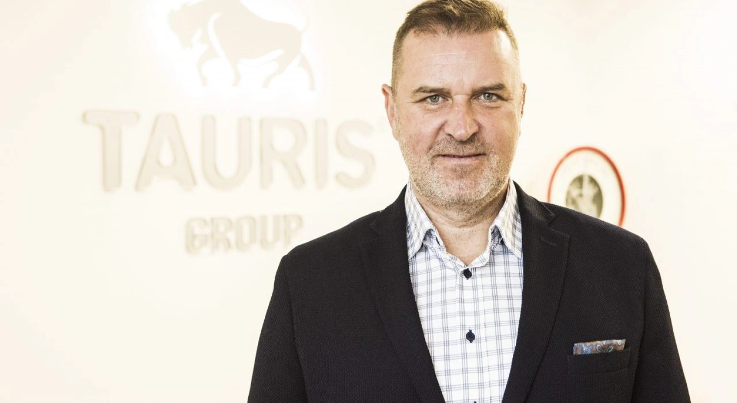 Milionár Fiľo sa s dohodol s bosnianskymi Srbmi. Zdvojnásobí výrobu ...