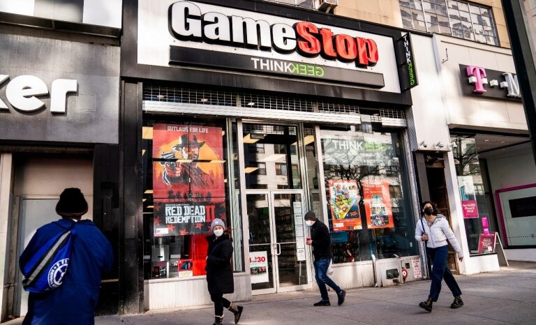 Ranný prehľad Forbesu: Čo je za raketovým nárastom akcií GameStopu ...