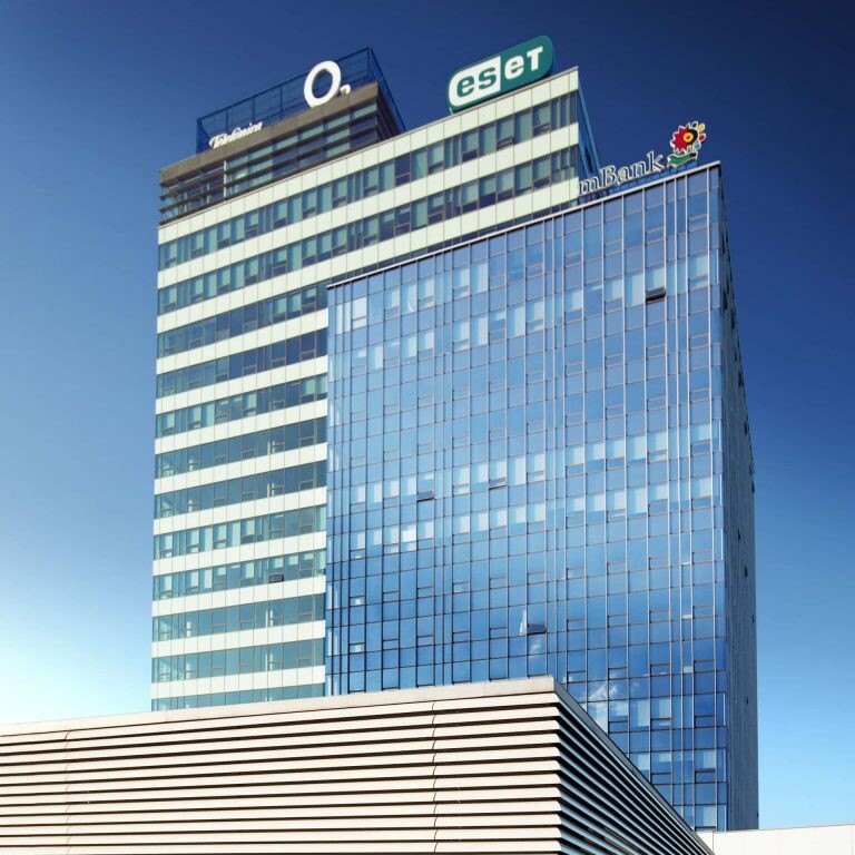 Príbeh Auparku: Obchodné centrum, ktoré vybudoval najbohatší Slovák ...