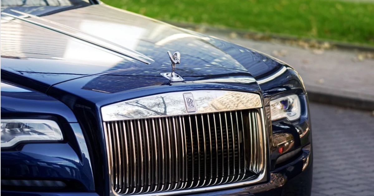 Rolls-Royce bude od roku 2030 už iba na elektrinu. Prvý model predstaví ...